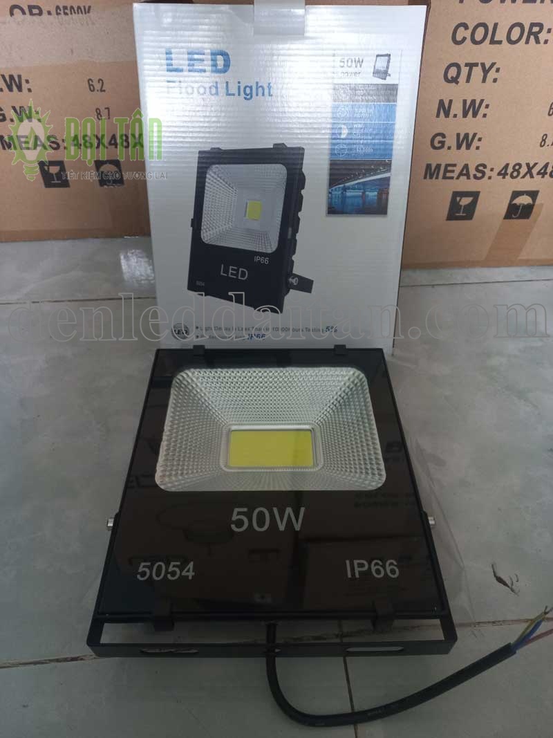 ĐÈN PHA LED 50W ĐỦ CÔNG SUẤT - Đèn led Đại Tân